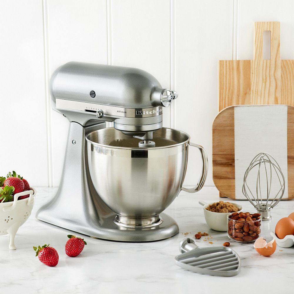 KitchenAid Artisan KSM195 Stand Mixer Contour Silver | Kitchenware ...