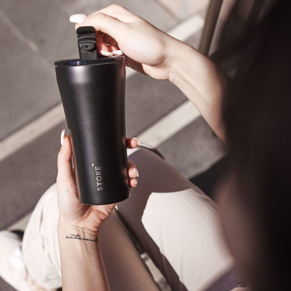 Sttoke Ceramic Reusable Coffee Cup 470ml (16oz) Luxe Black | Kitchenware Australia
